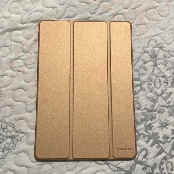 moco | Tablets & Accessories | Moco Ipad Holder Blush Pink 6in By 95in Used 3 Times Works Great ...